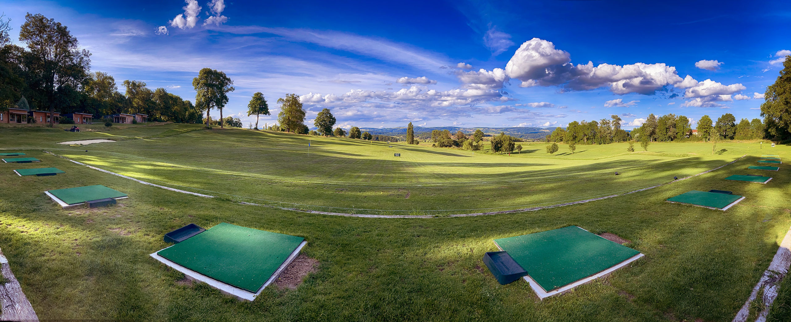 pano-practice-golf-du-gevaudan-1